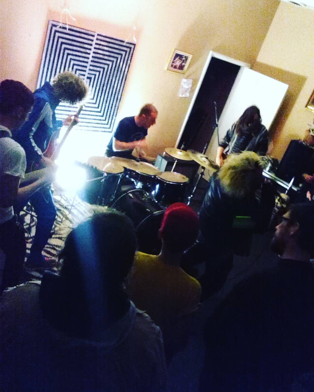 New Band Pages: Livin’ Thing | Dumb Records